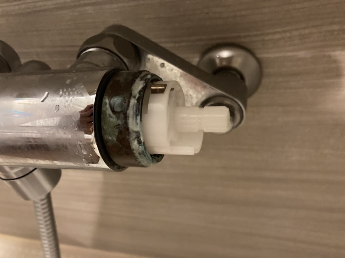 TOTOシャワー切替レバー[TMGG40]が固いので交換してみた。 | 36歳からのアイディアの脳みそ